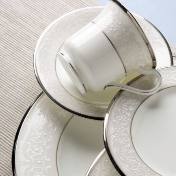 Noritake | Dining | 5piece Noritake China Set X2 | Poshmark